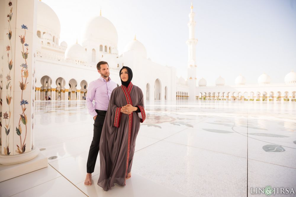 Dubai Sand Desert & Grand Mosque Post-Wedding Session | Ayana & Matthew